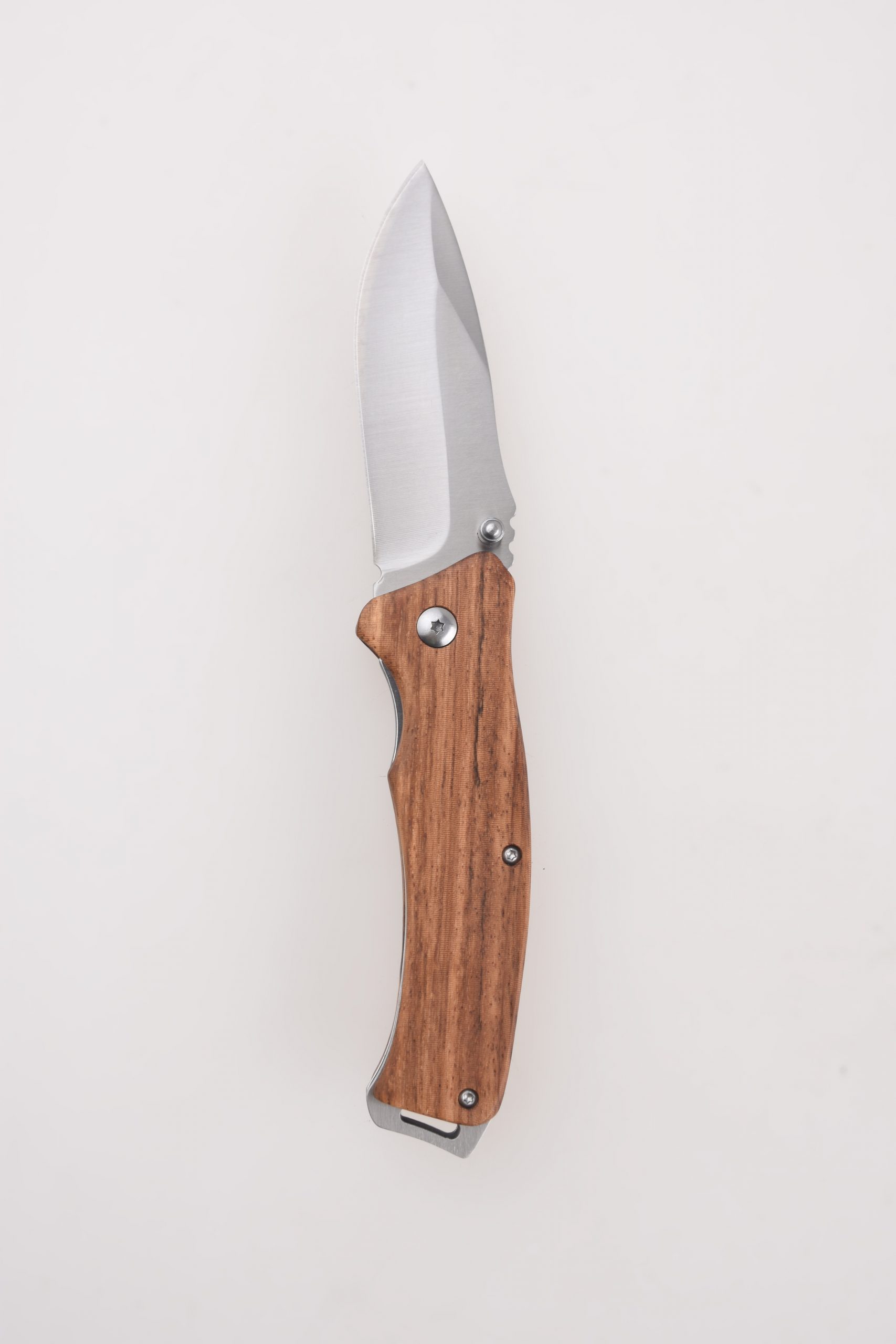 OEM folding knives classical wooden handle satin blade thumb stud open ...