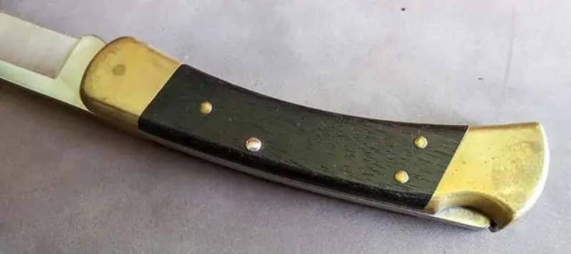 Opening and Locking - How a Folding Knife Operates - Shieldon