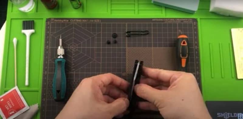 Shieldon’s Scythe DC01A: Step-by-Step on How to Disassemble the Knife ...